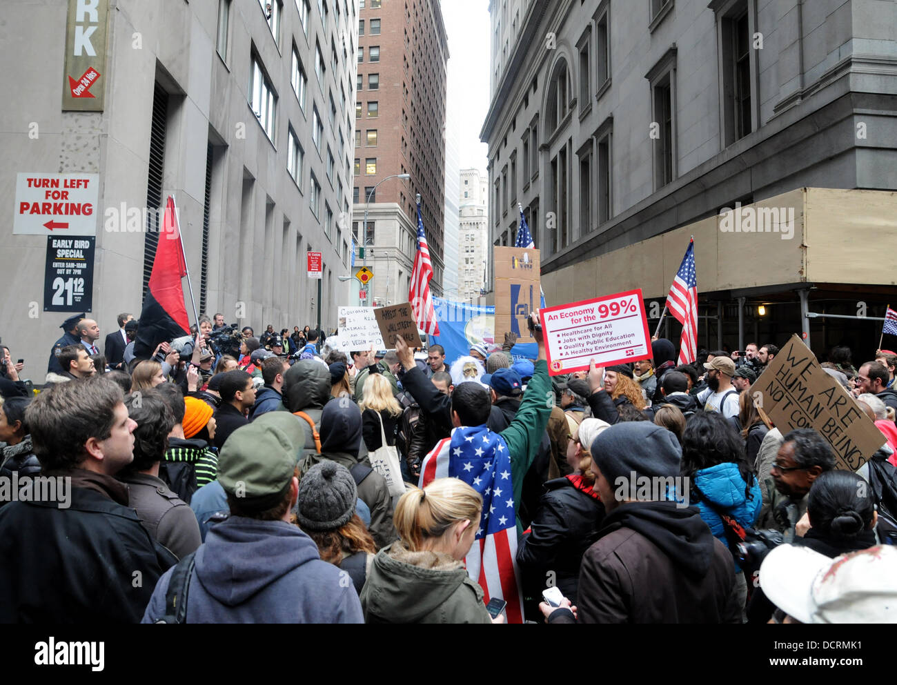 Atmosphere The Occupy Wall Street movement marches through Lower ...