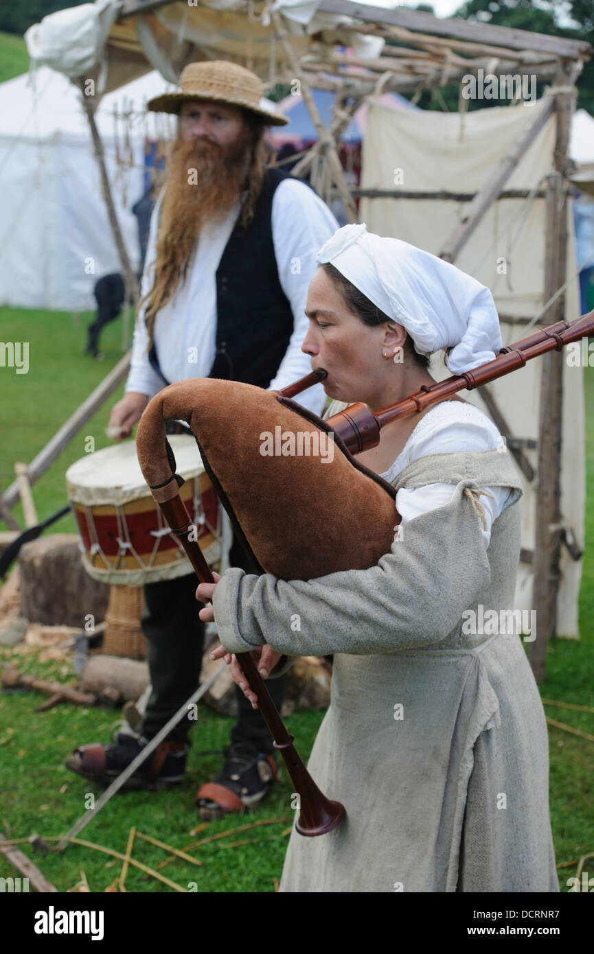 Medieval music at Scotland's Festival of History at Chatelherault ...
