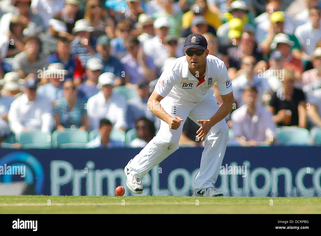 Jonathan fielding hi-res stock photography and images - Alamy