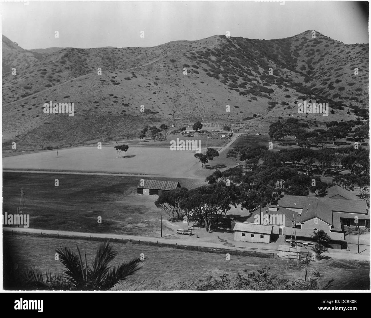 Barracks building hi-res stock photography and images - Alamy