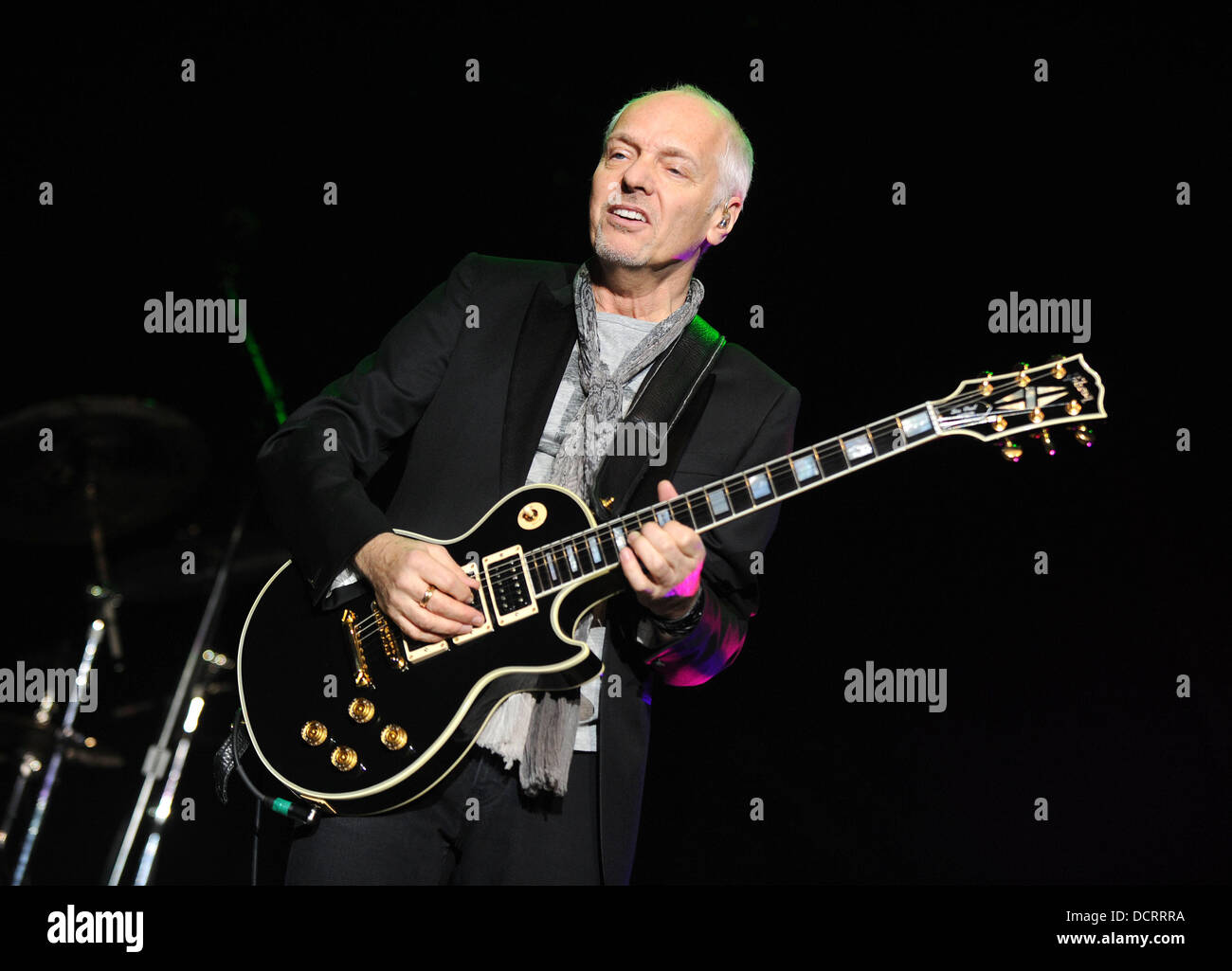 Peter Frampton performing "Frampton Comes Alive" 35th Anniversary Tour ...