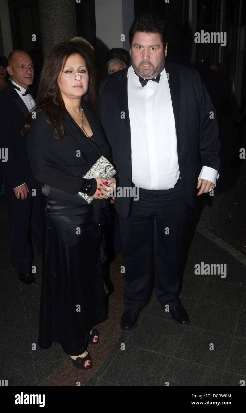 Ricky grover hi-res stock photography and images - Alamy