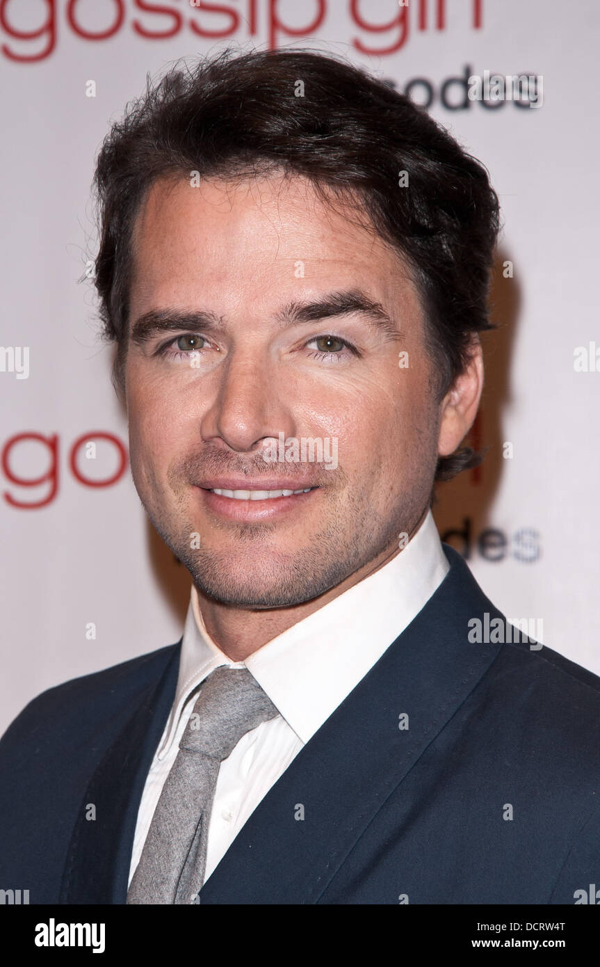 Matthew Settle 'Gossip Girl' celebrates 100 episodes at Cipriani Wall ...