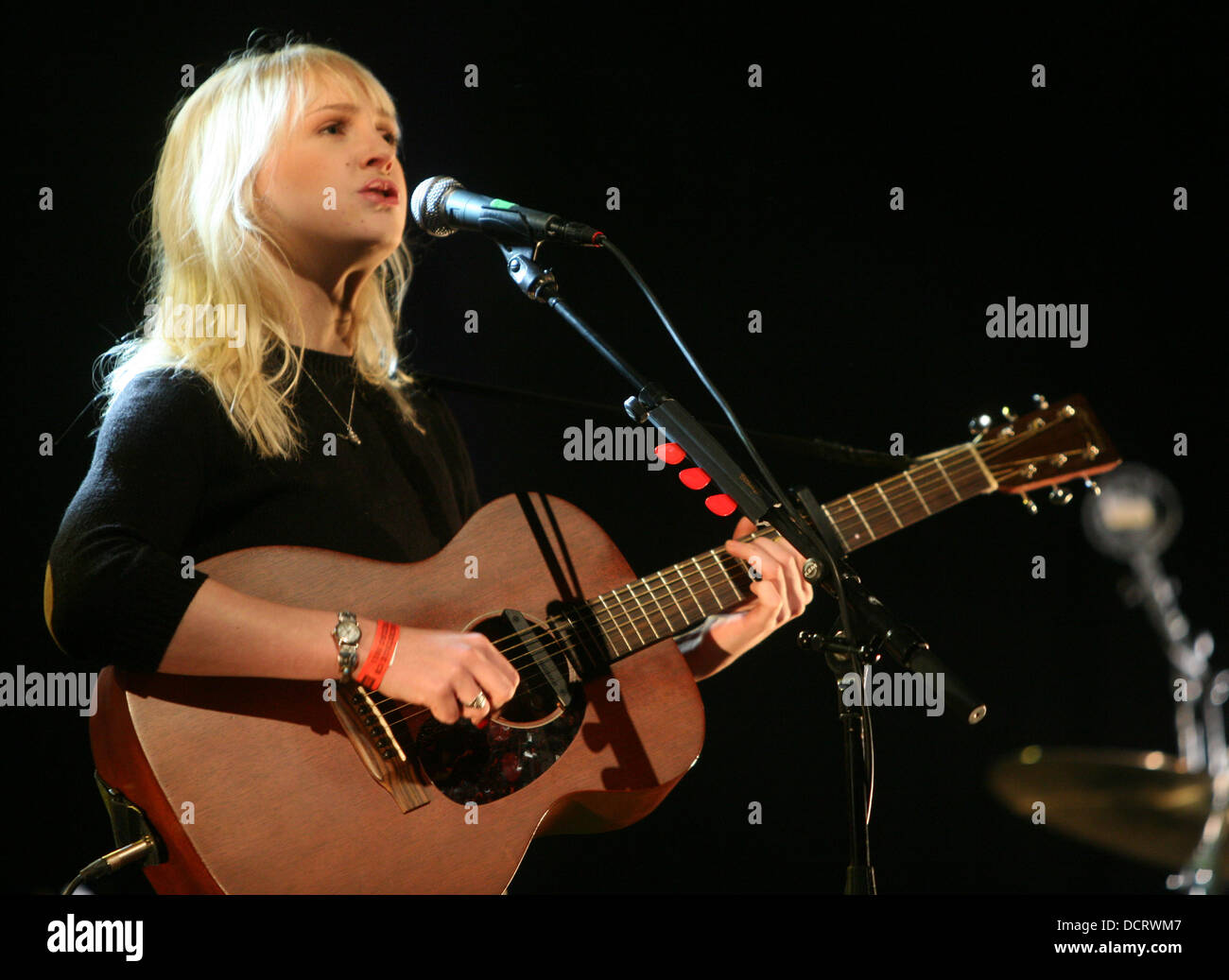 Laura Marling Crossing Border Festival at The Hague - Day 1 The Hague ...