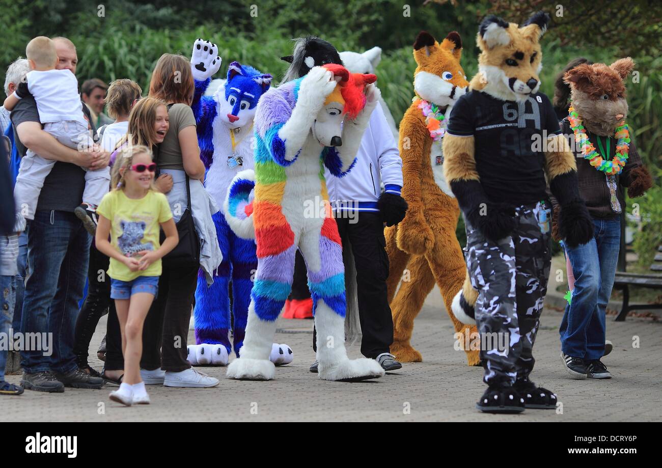 Furry convention hi-res stock photography and images - Alamy