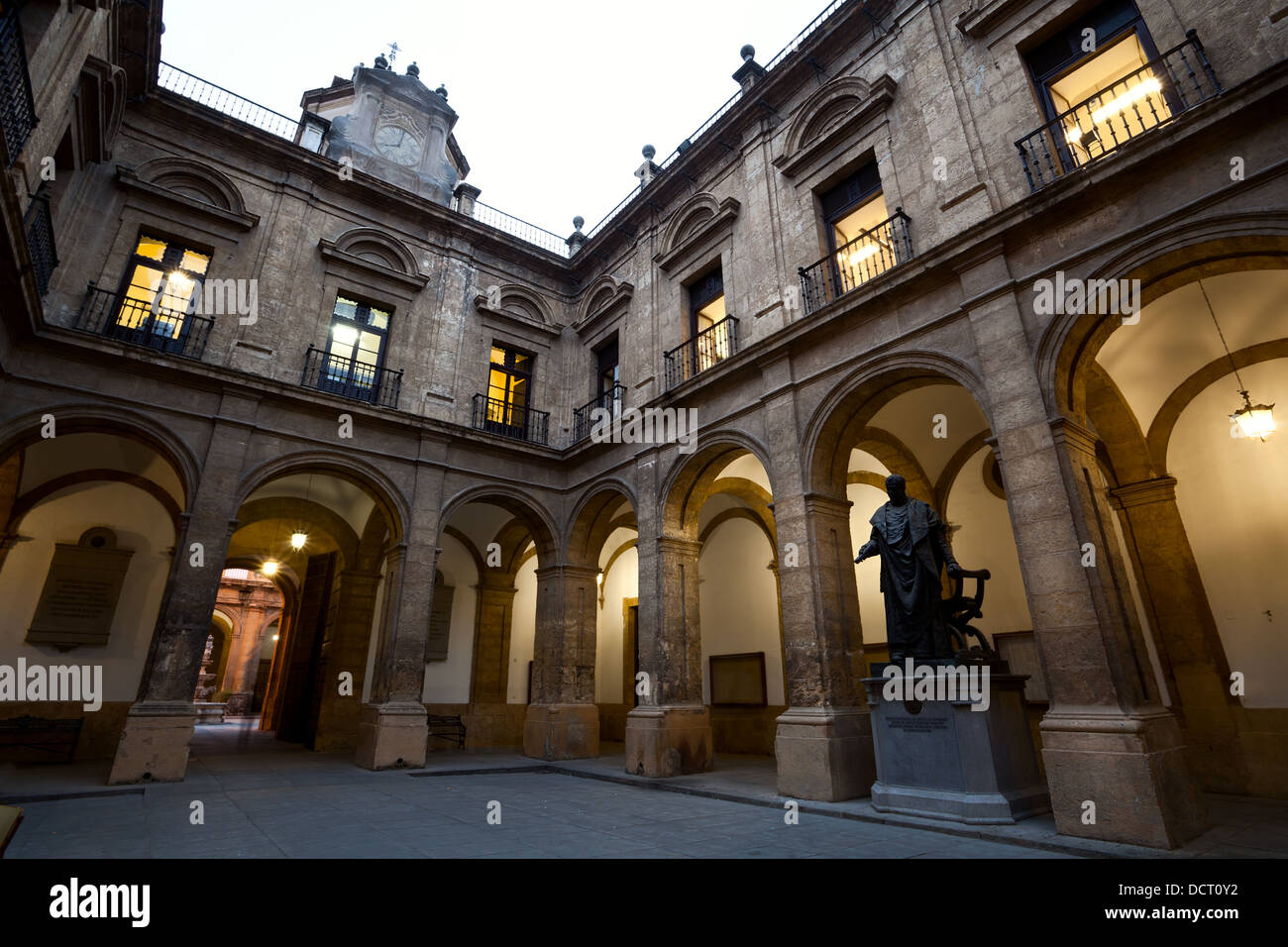 Sevilla University building Stock Photo - Alamy