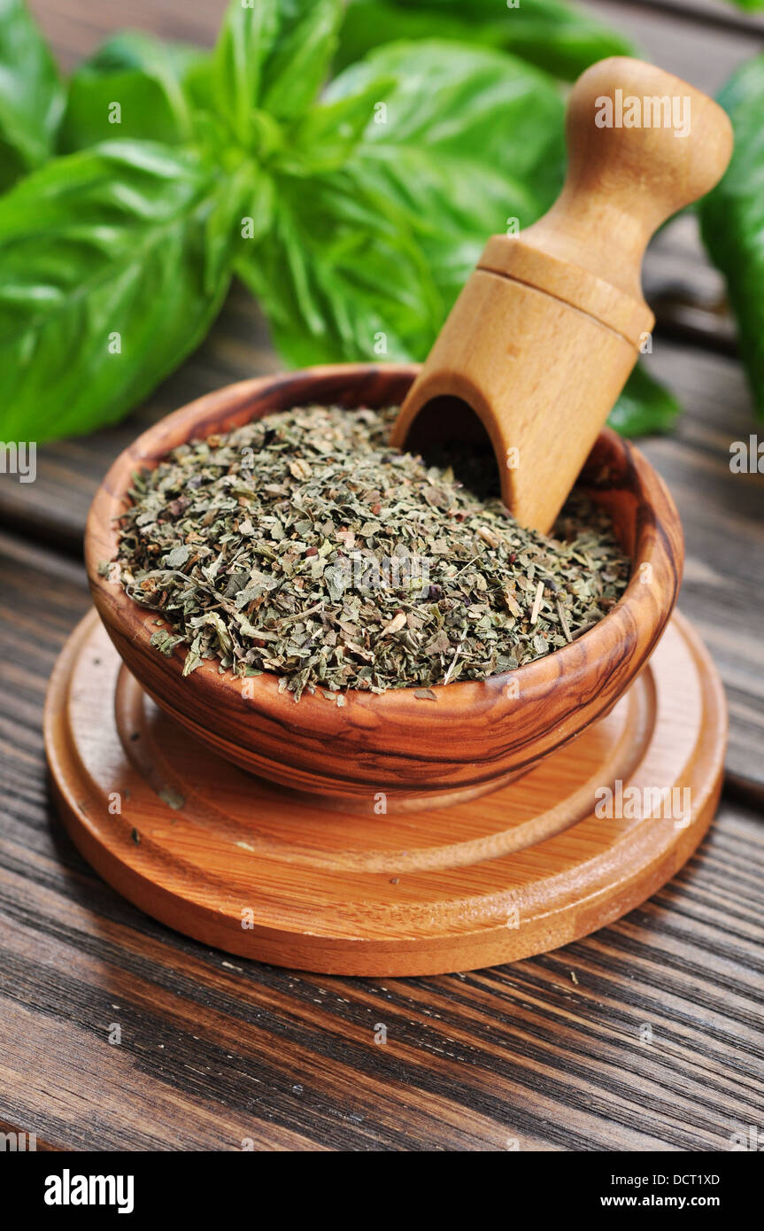 Fresh basil spice hi-res stock photography and images - Alamy