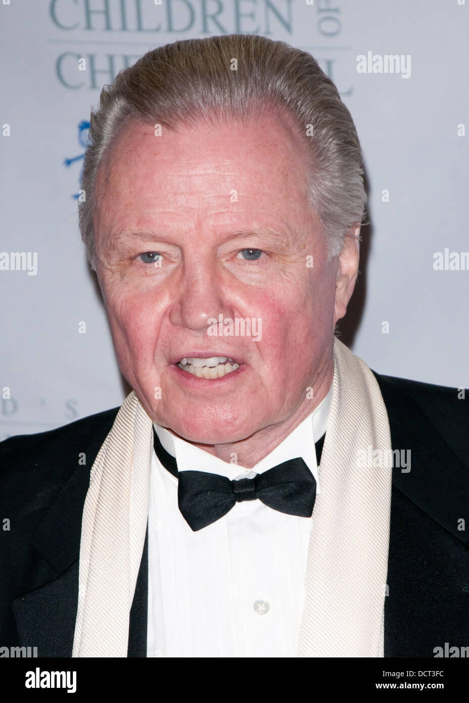 John voight hi-res stock photography and images - Alamy