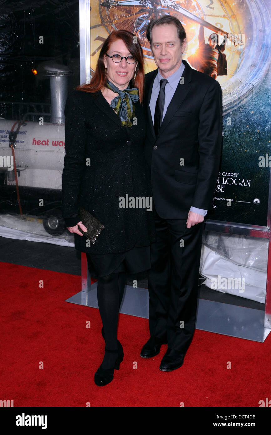 Steve buscemi and jo andres hi-res stock photography and images - Alamy