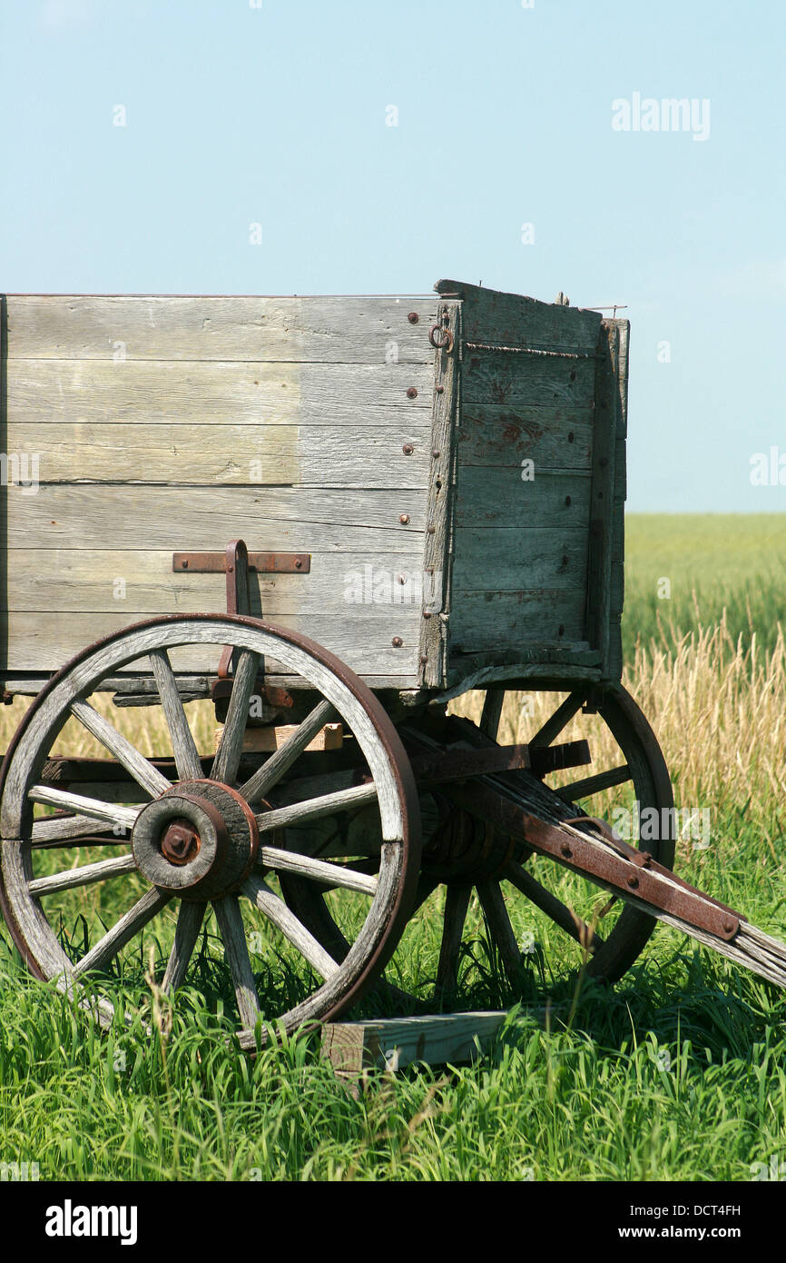 Old antique grain wagon hi-res stock photography and images - Alamy