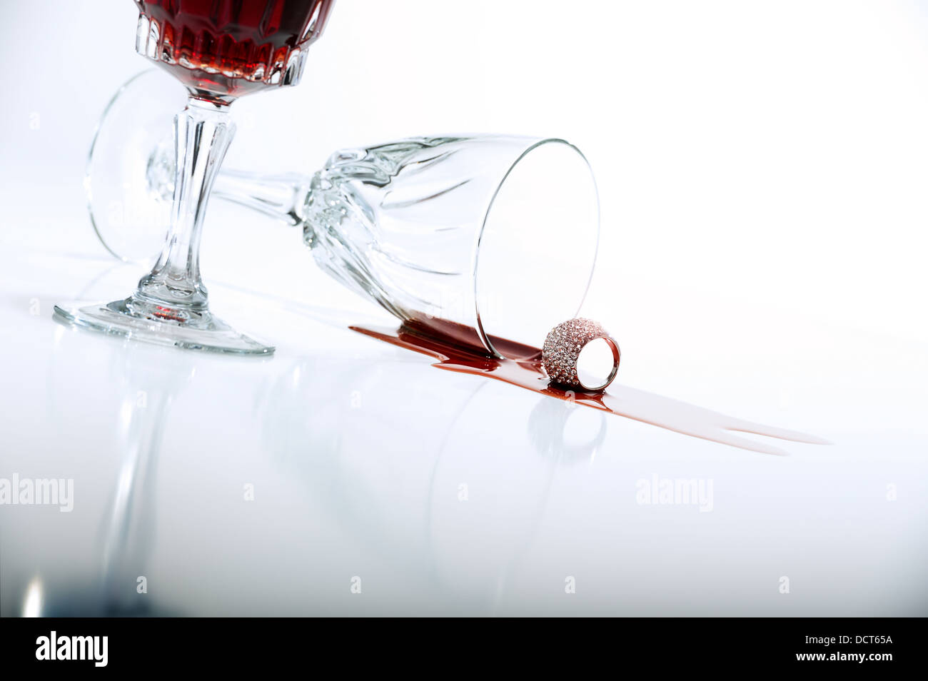 Spilled drink club hi-res stock photography and images - Alamy