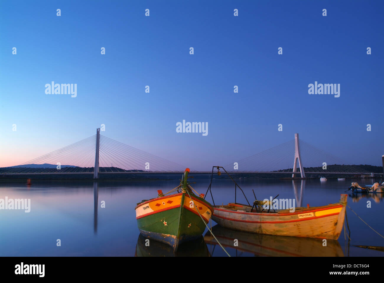 Arade River, Portimao, Algarve, Portugal, Ro Arade Stock Photo - Alamy