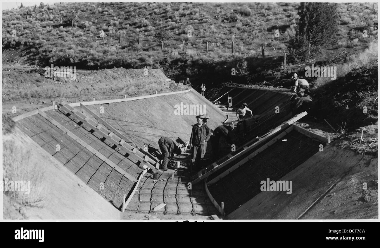 Br 41 Black and White Stock Photos & Images - Alamy