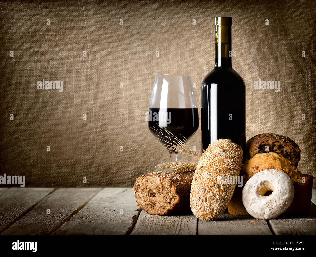 Red wine and assortment of bread Stock Photo - Alamy