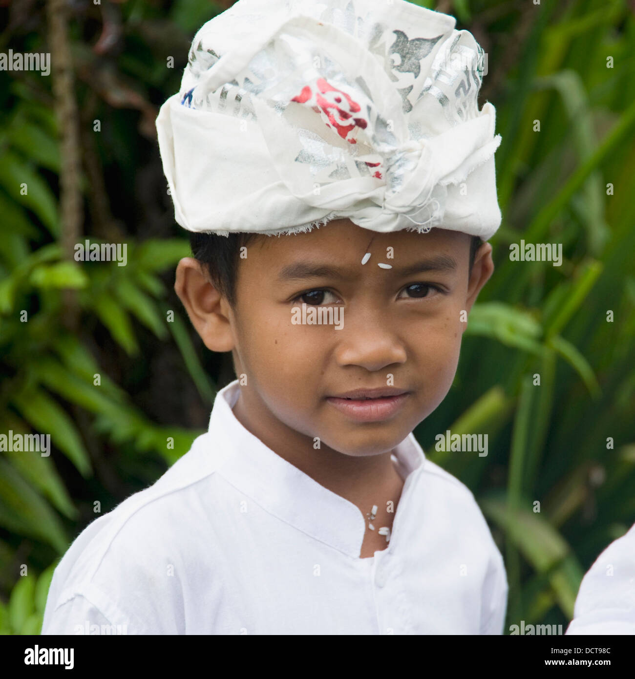 Indonesia child portraits hi-res stock photography and images - Alamy