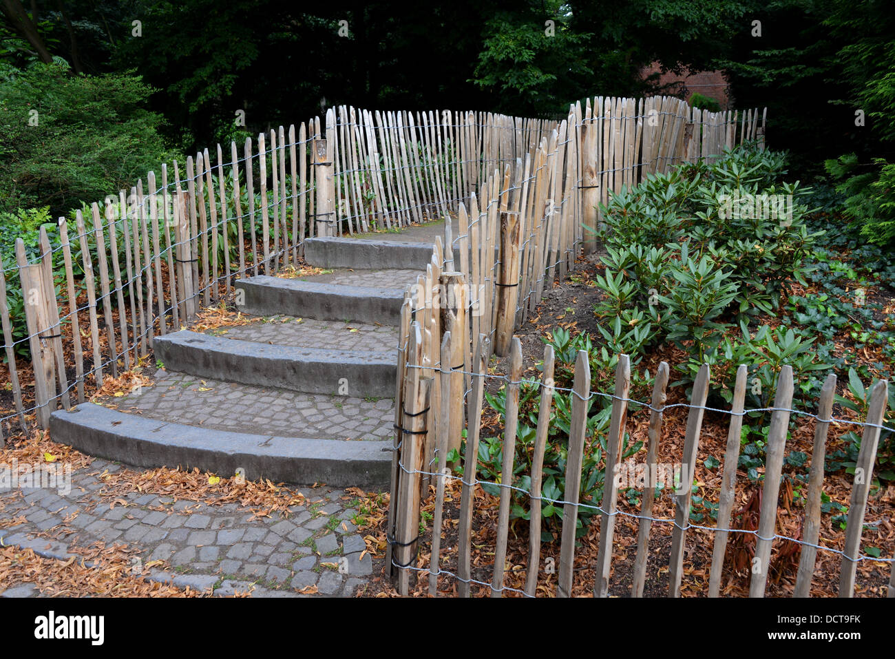 Path in a park Stock Photo - Alamy