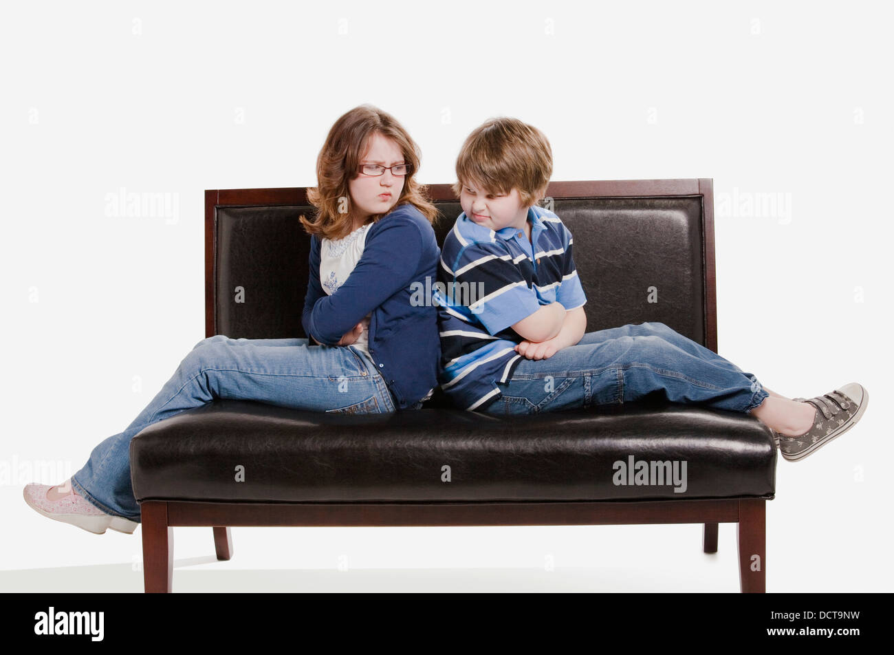 Female sibling fight hi-res stock photography and images - Alamy