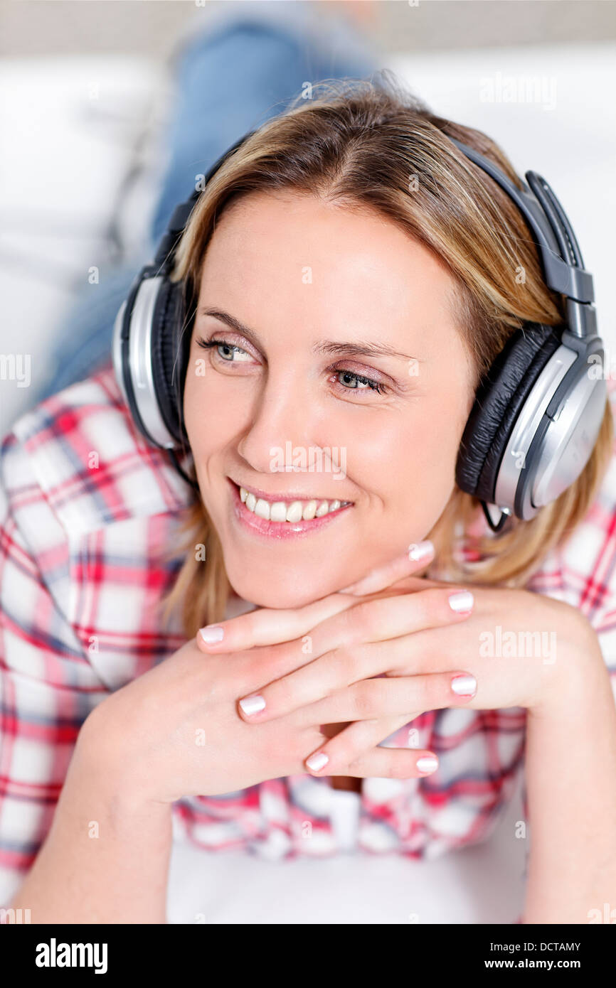 Woman 30s hi hi-res stock photography and images - Alamy