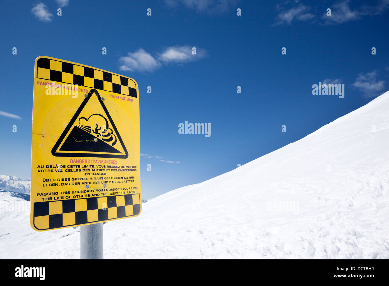 Avalanche risk hi-res stock photography and images - Alamy