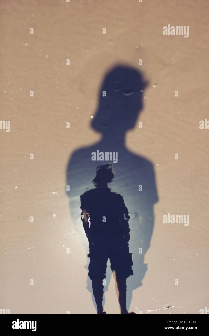 Outline of body and shadow hi-res stock photography and images - Alamy