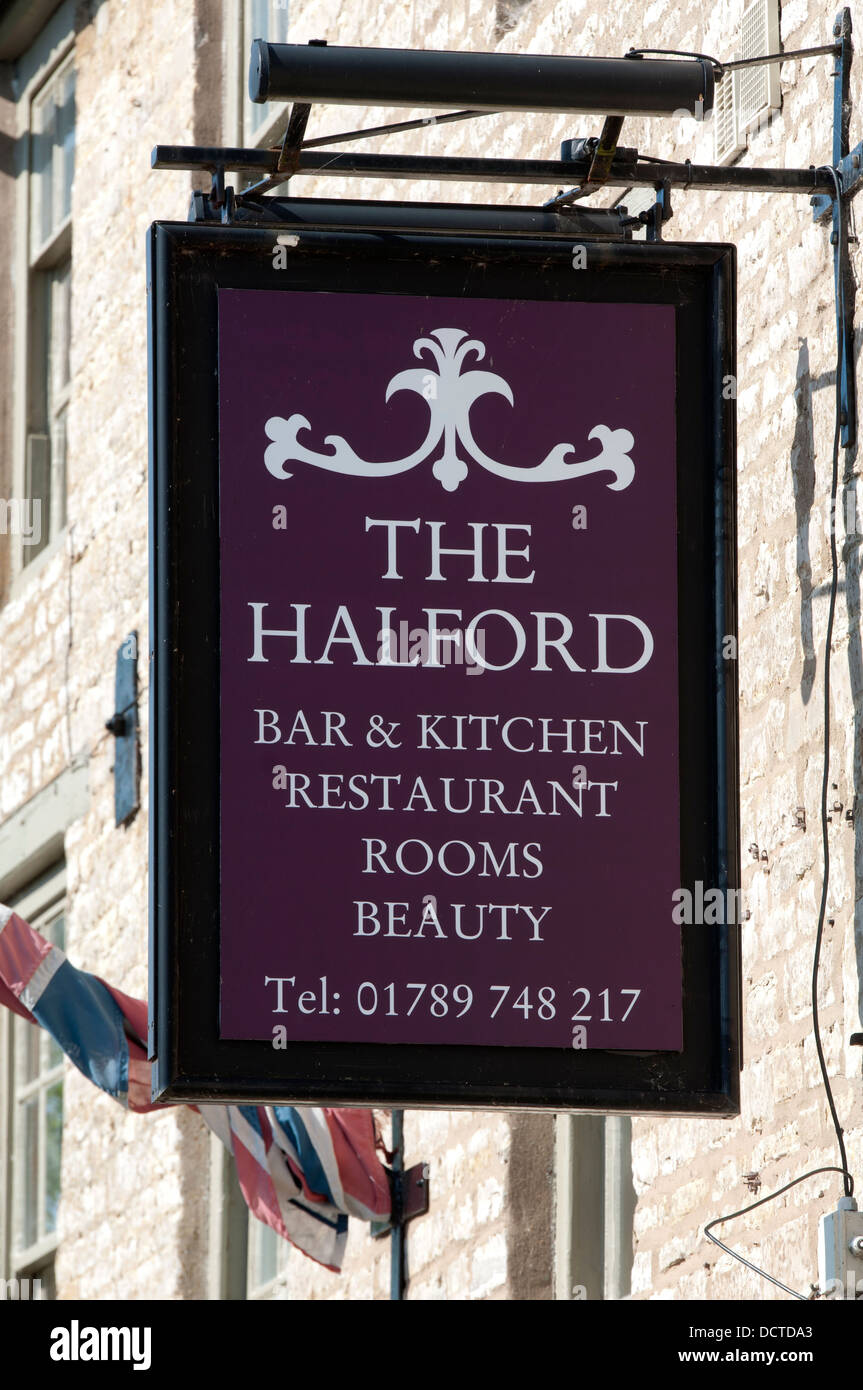 Halford road hi-res stock photography and images - Alamy