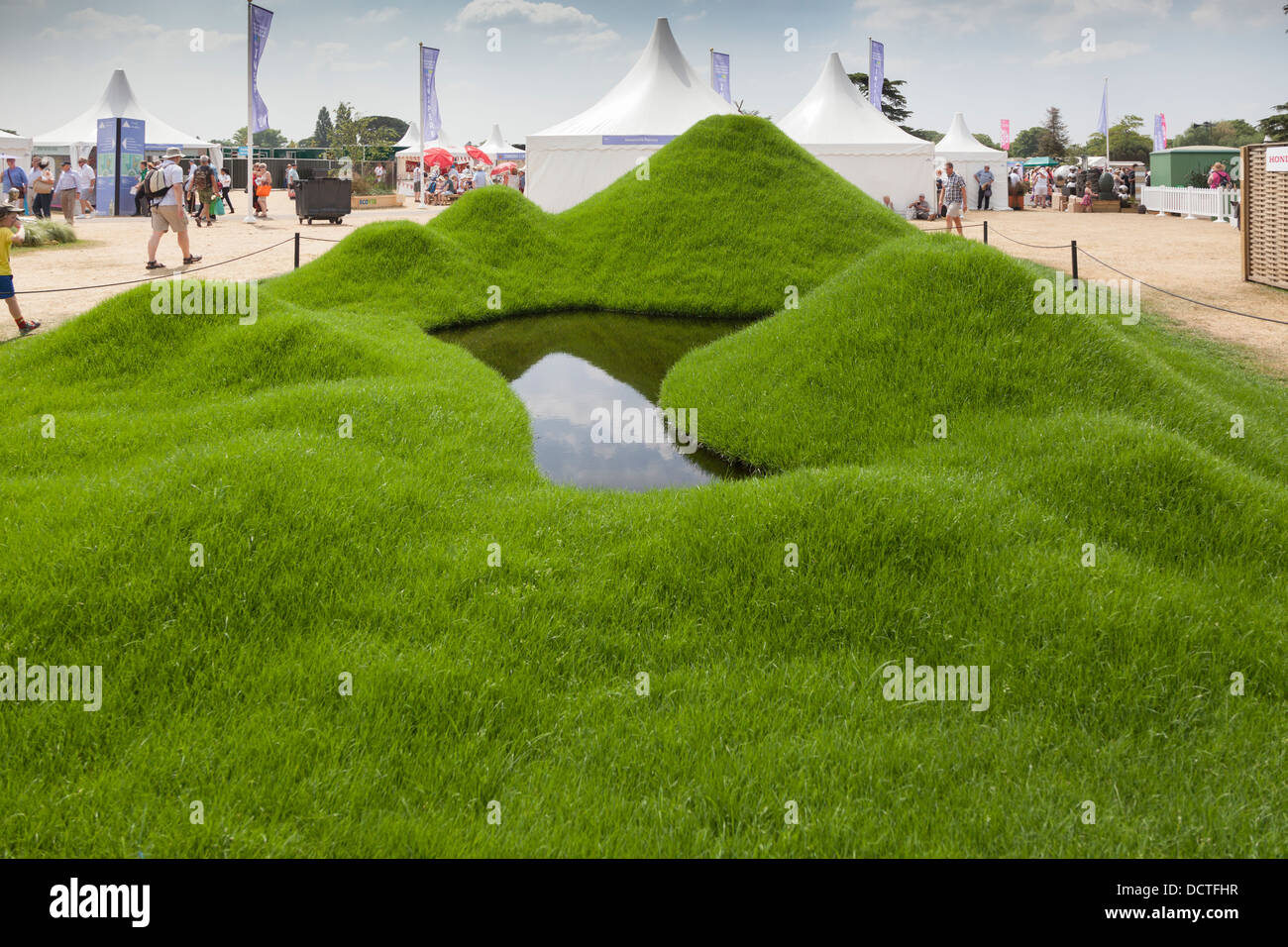 Tony smith hi-res stock photography and images - Alamy