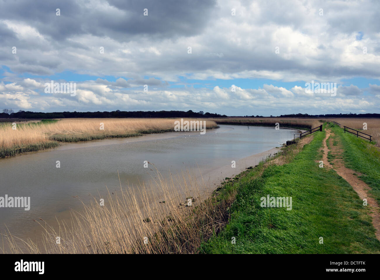 The River Alde at Snape Maltings, Suffolk, England, United Kingdom ...