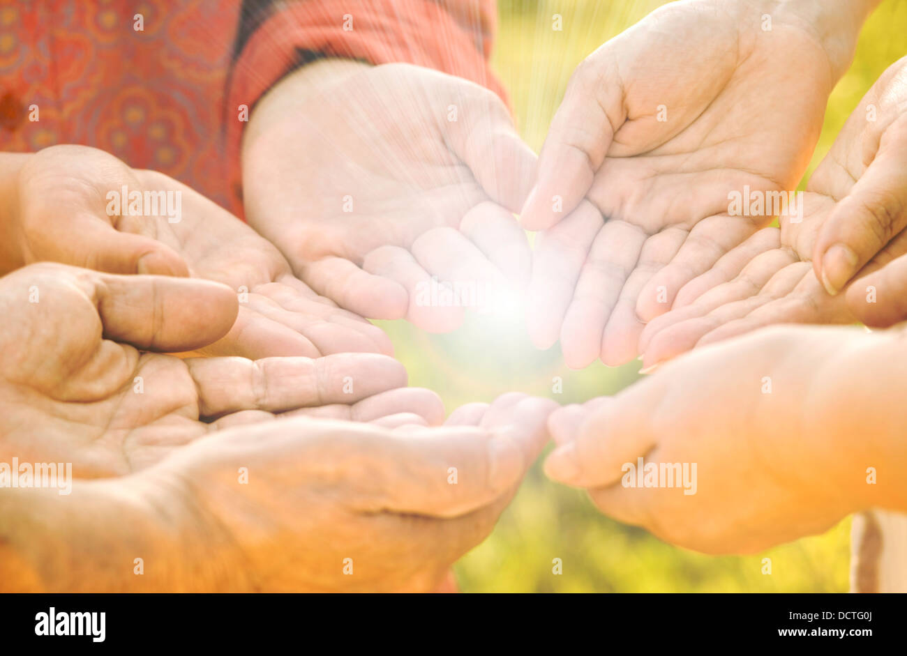 Unity cooperation hi-res stock photography and images - Alamy