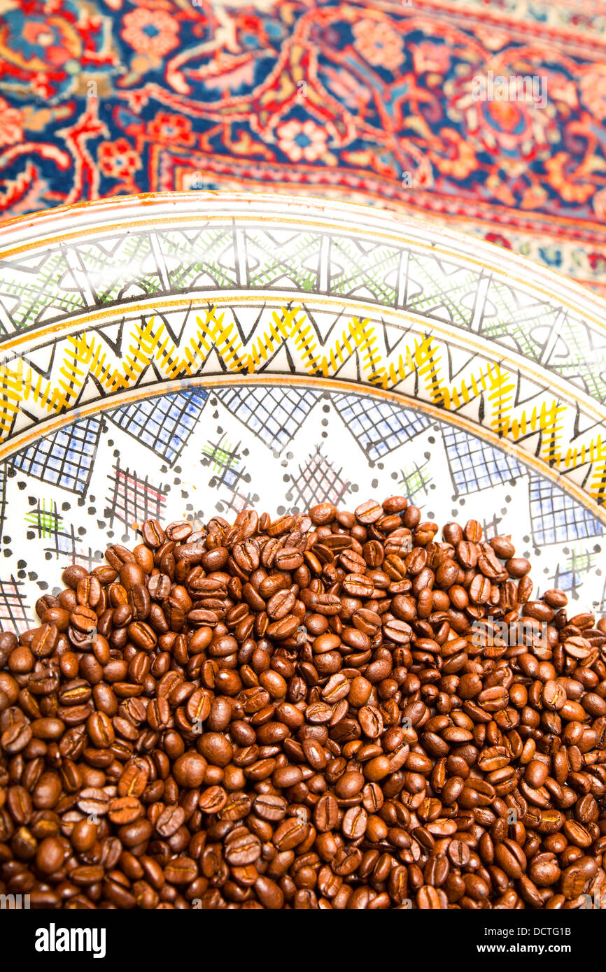Roasted Coffee beans on a ancient arabian Plate Stock Photo - Alamy