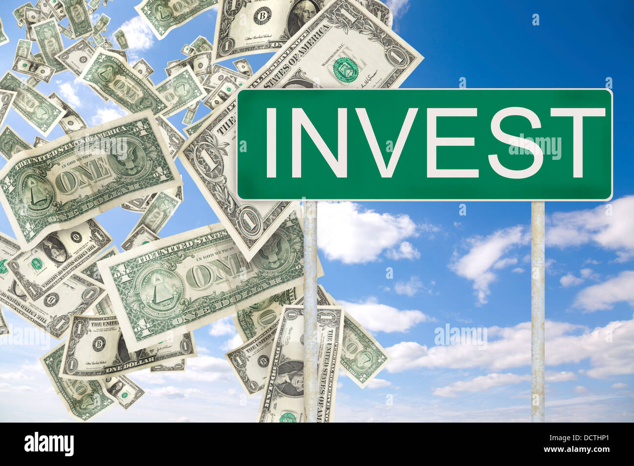 Note invest hi-res stock photography and images - Alamy