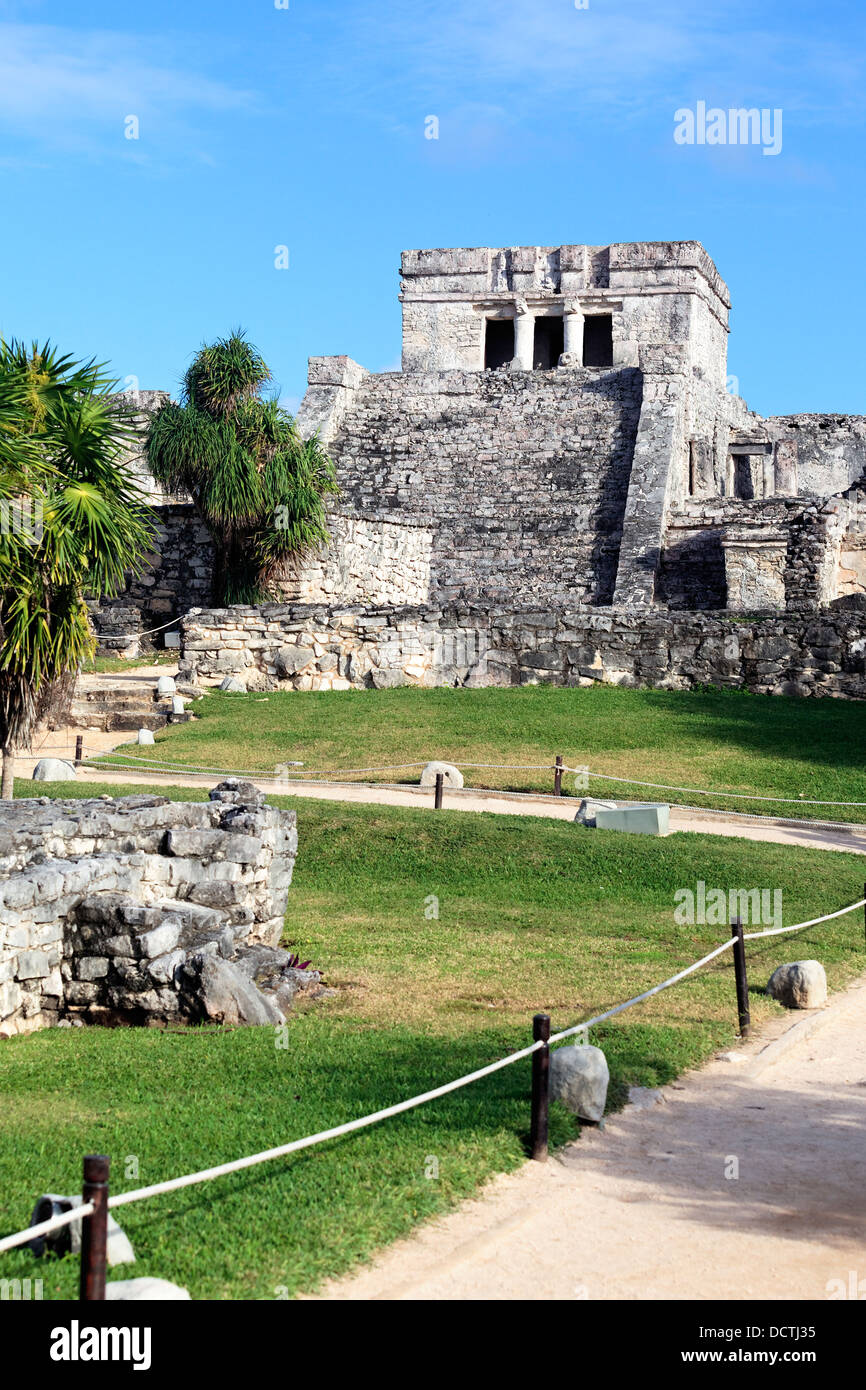 vertical view of Tulum ruins Stock Photo - Alamy