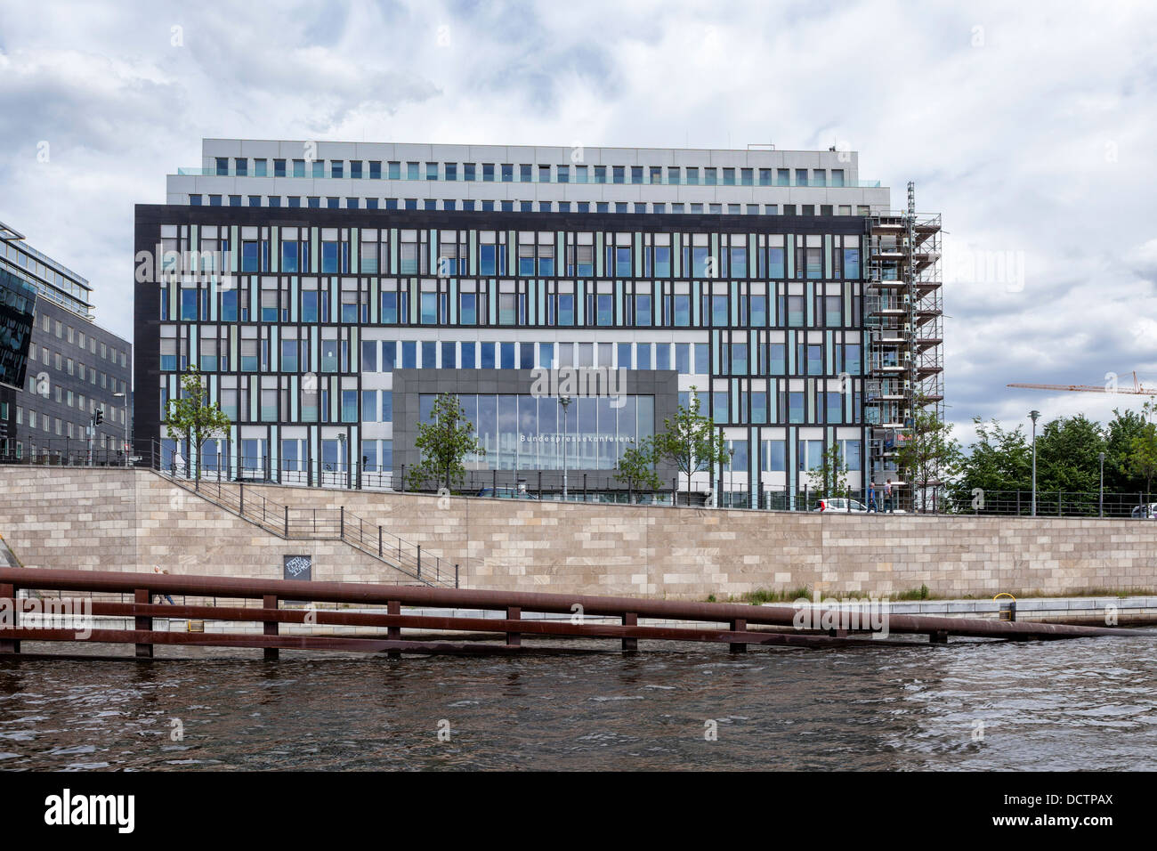 Government Building Conference Stock Photos & Government Building ...