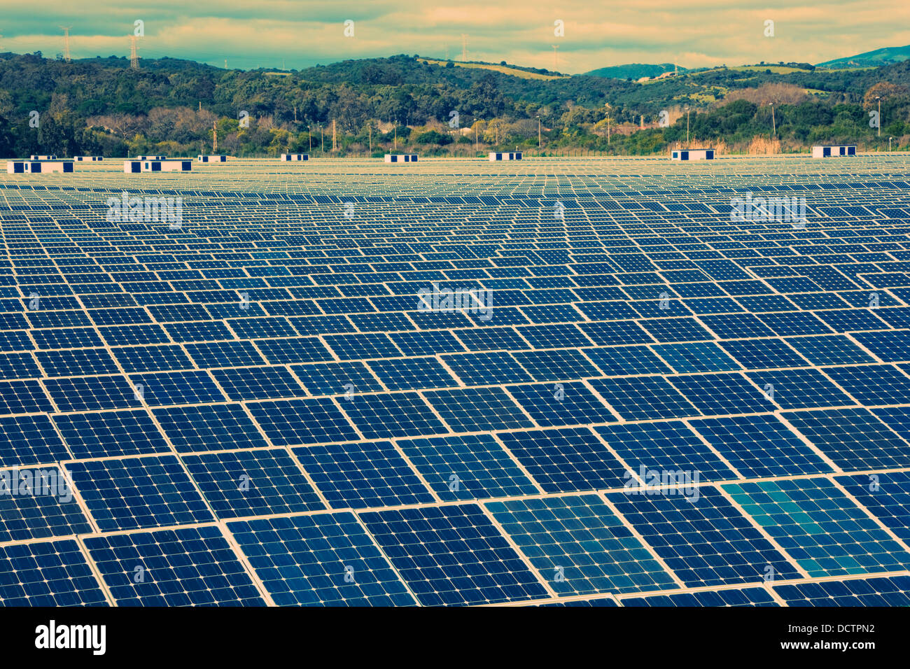 Solar centre hi-res stock photography and images - Alamy