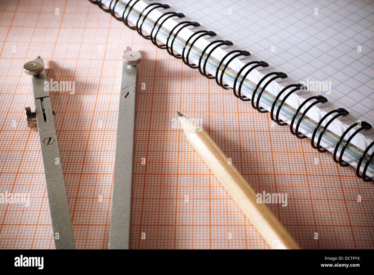 Drawing tools science hi-res stock photography and images - Alamy