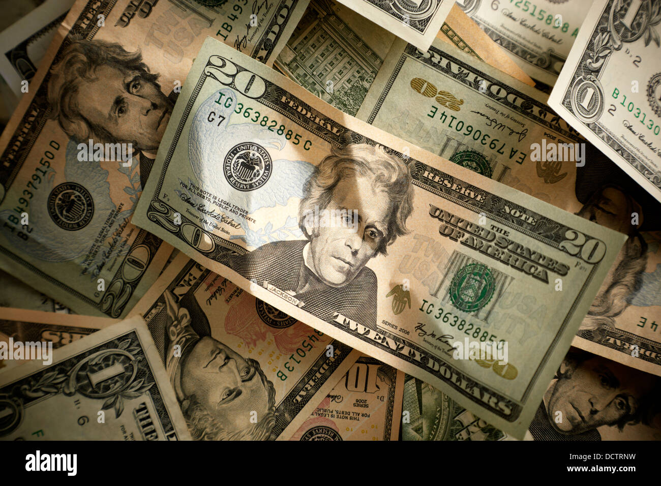 Us dollar bill crumpled hi-res stock photography and images - Alamy