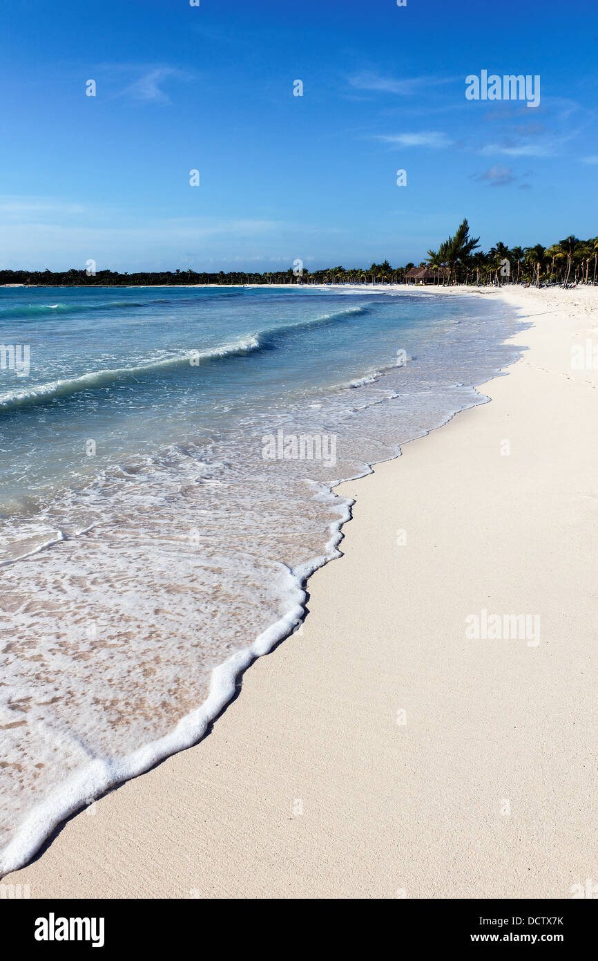 Tropical mexican caribbean beach sea hi-res stock photography and ...