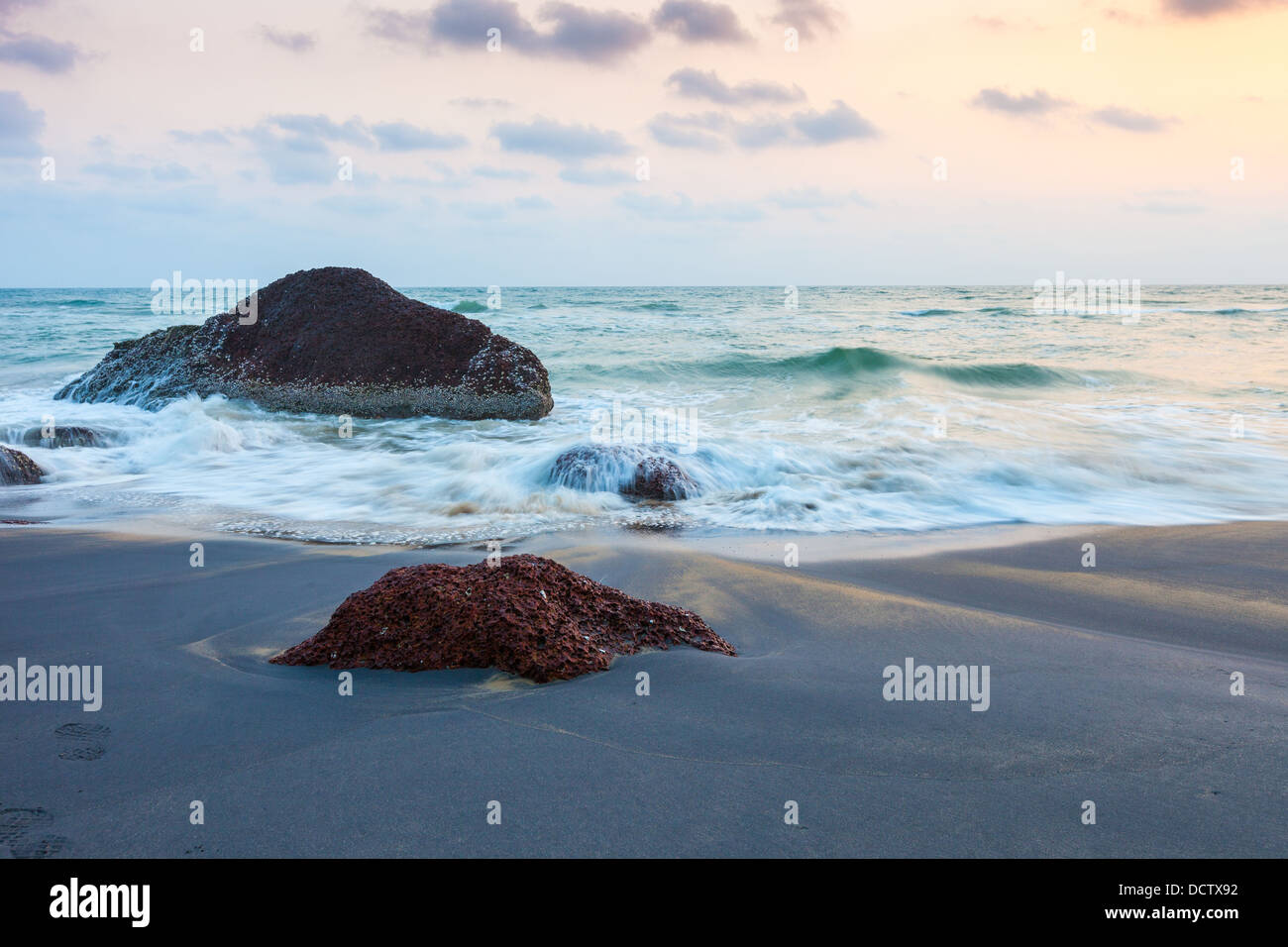 Indian Ocean at sunset. Varkala. Kerala. India Stock Photo - Alamy