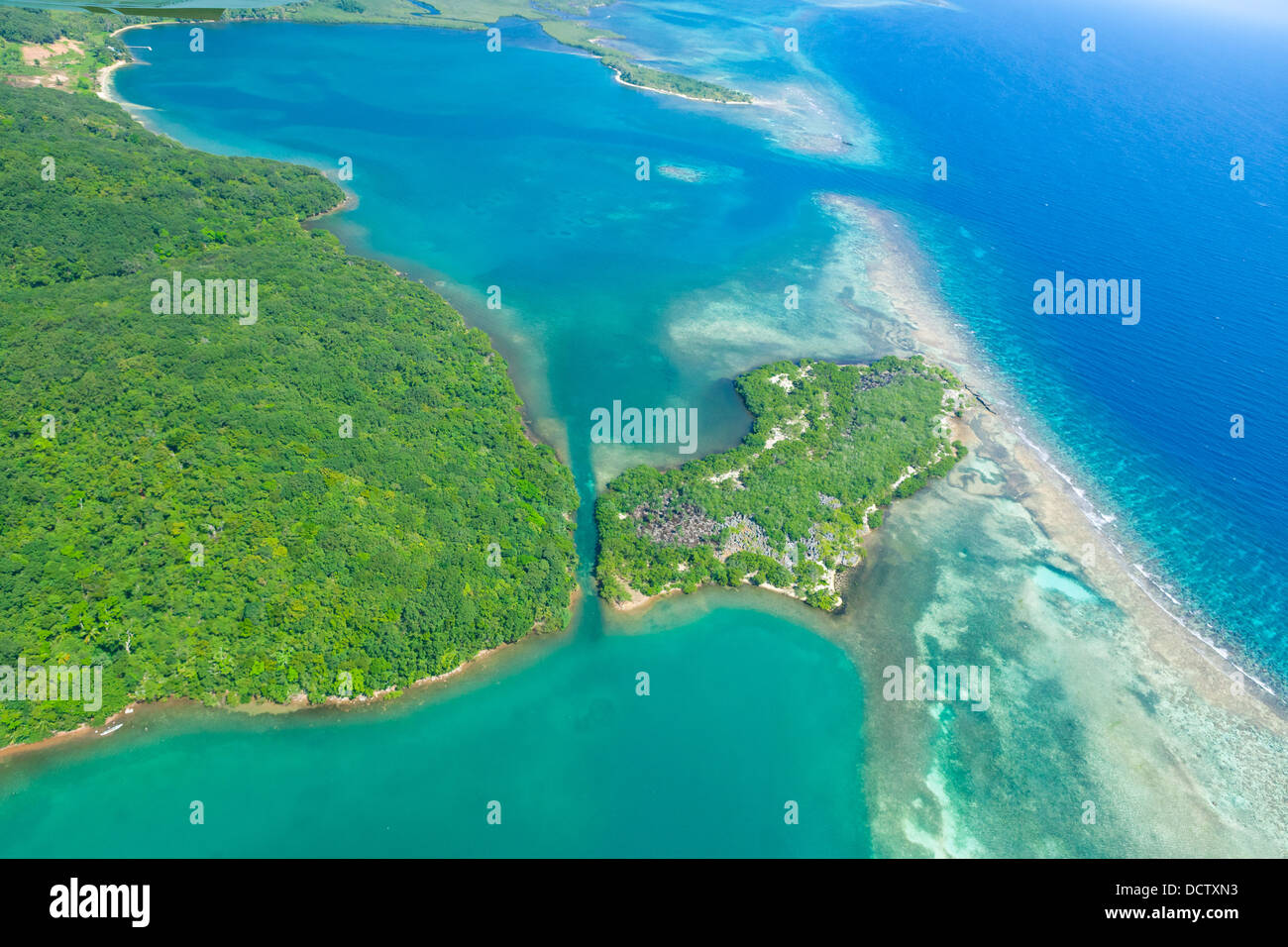 Aerial view of tropical island Stock Photo - Alamy