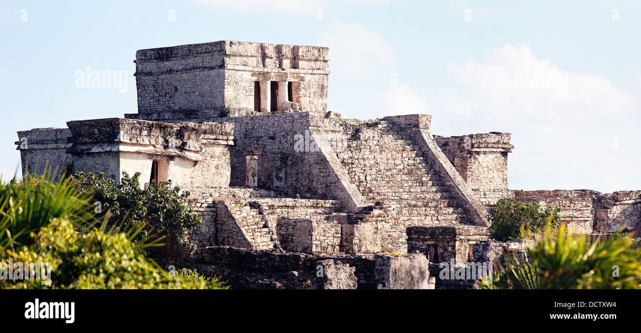 panoramic view of Tulum ruins Stock Photo - Alamy