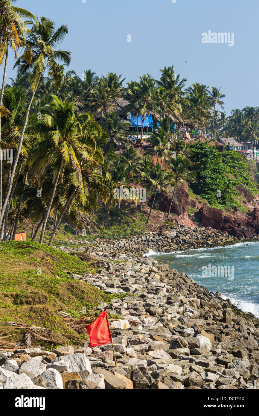 Varkala cliff edge hi-res stock photography and images - Alamy