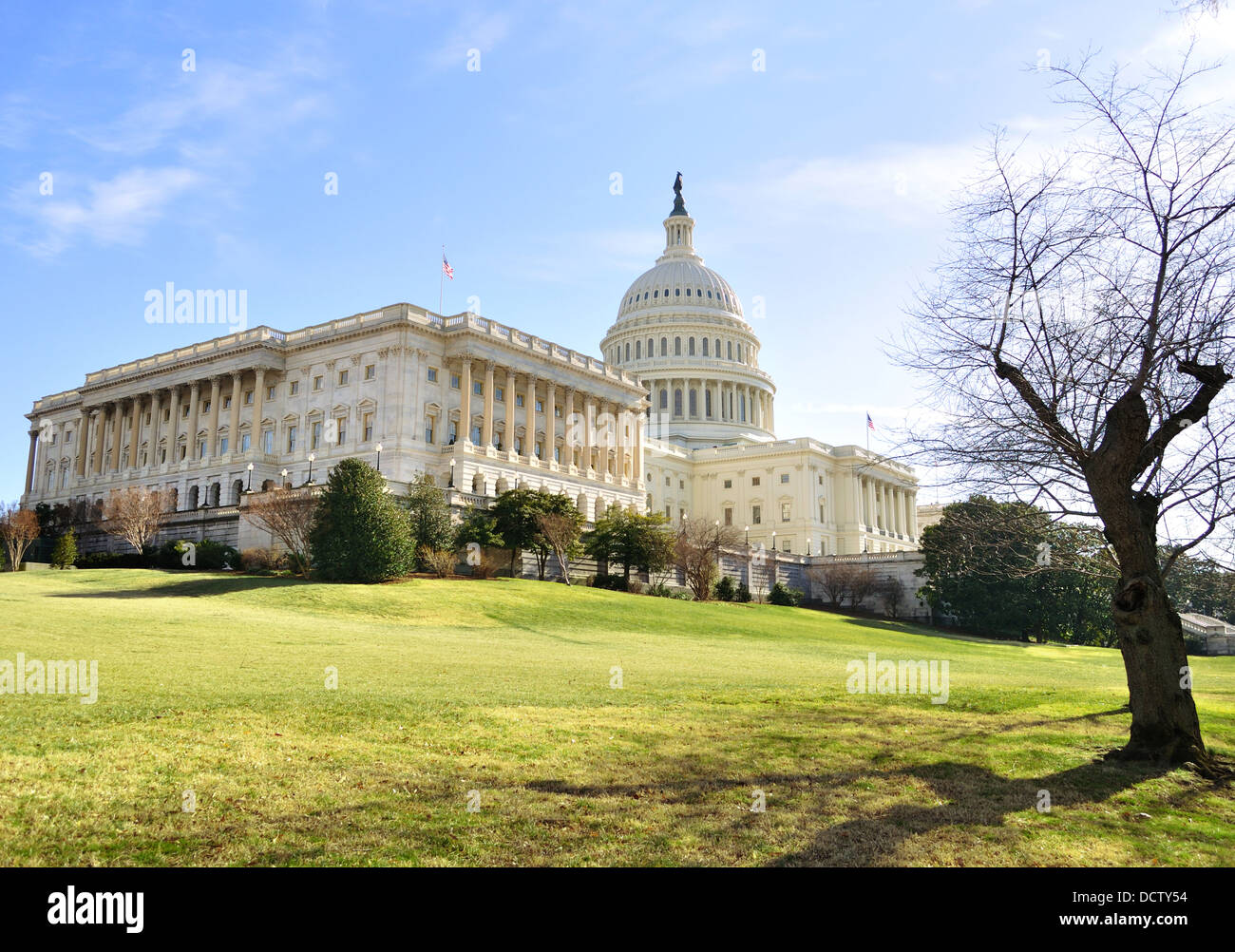 White house building capitol hill hi-res stock photography and images ...