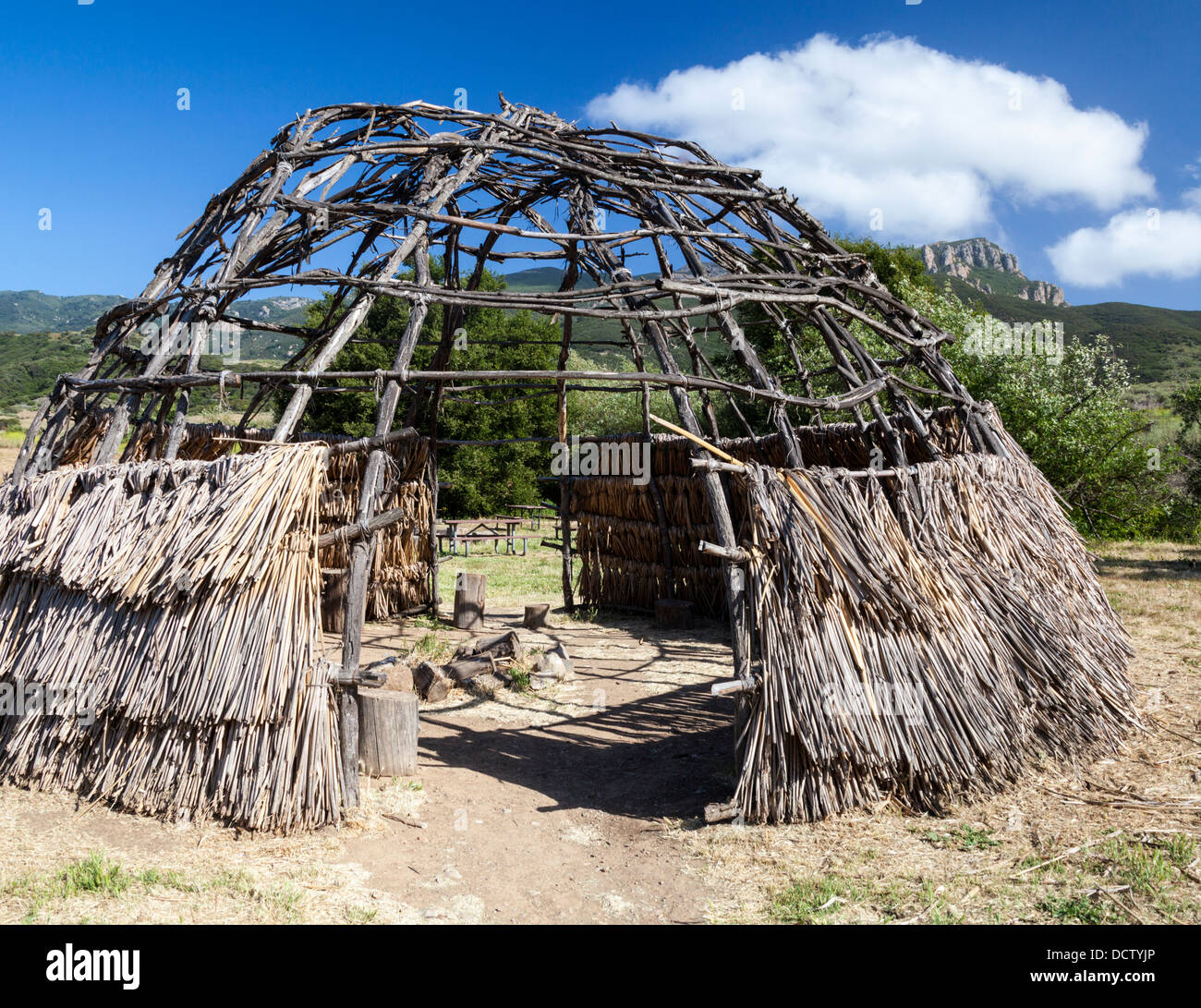 Tongva gabrielino hi-res stock photography and images - Alamy