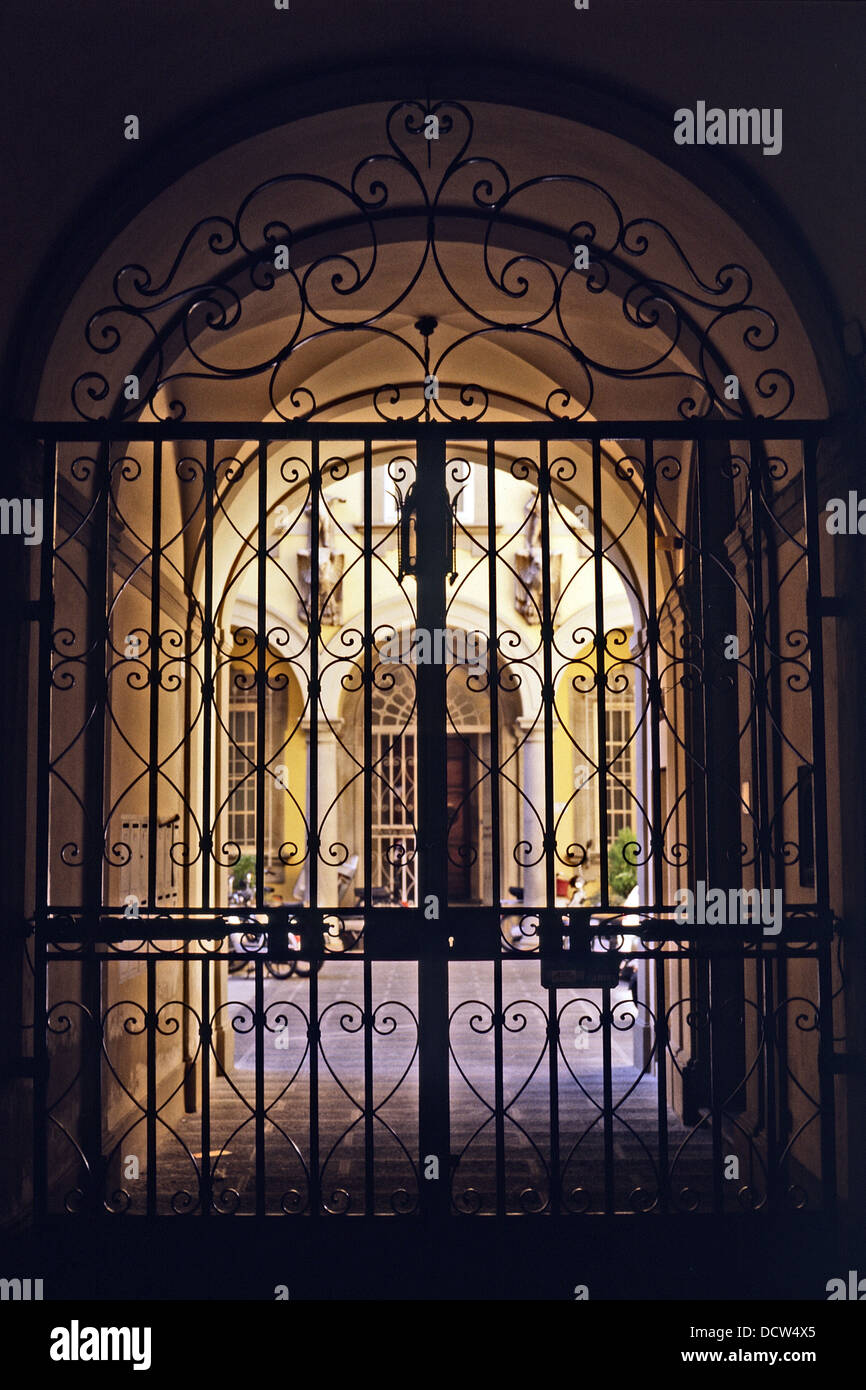 Wrought iron gate in italy hi-res stock photography and images - Alamy