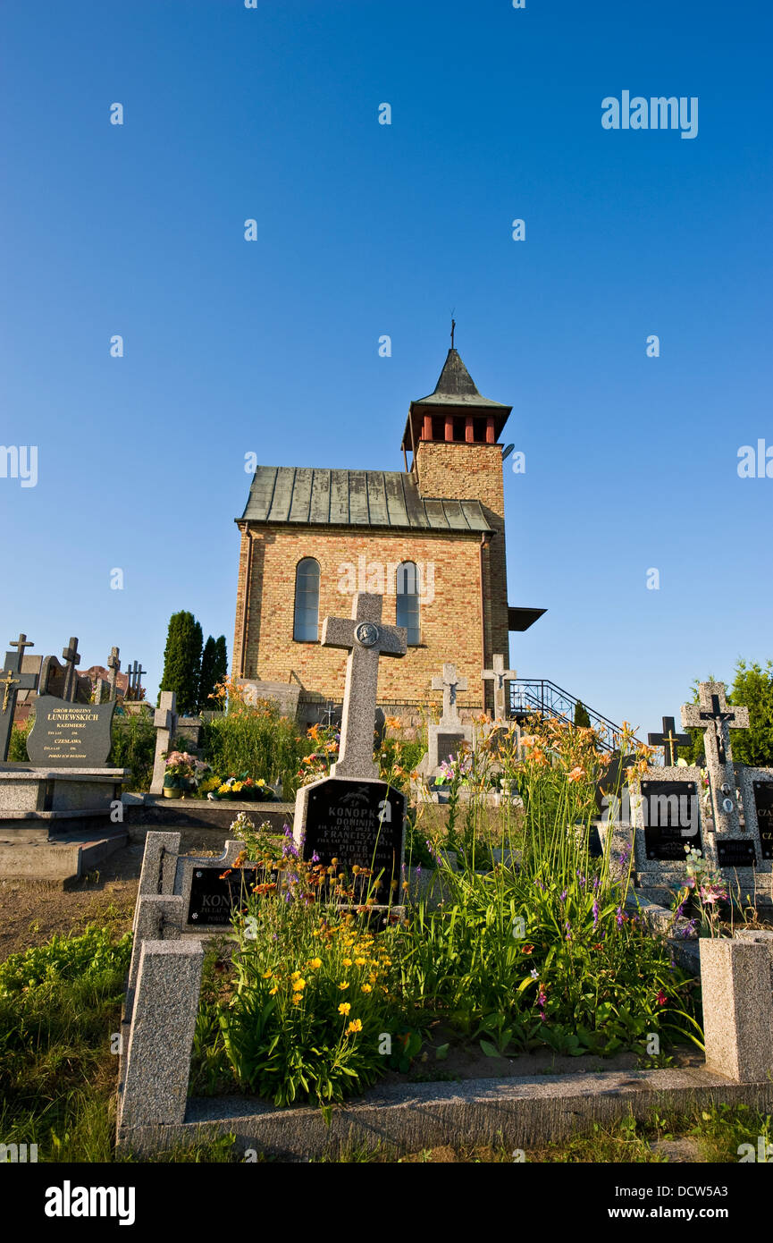Roman catholic cemetery chapel hi-res stock photography and images - Alamy