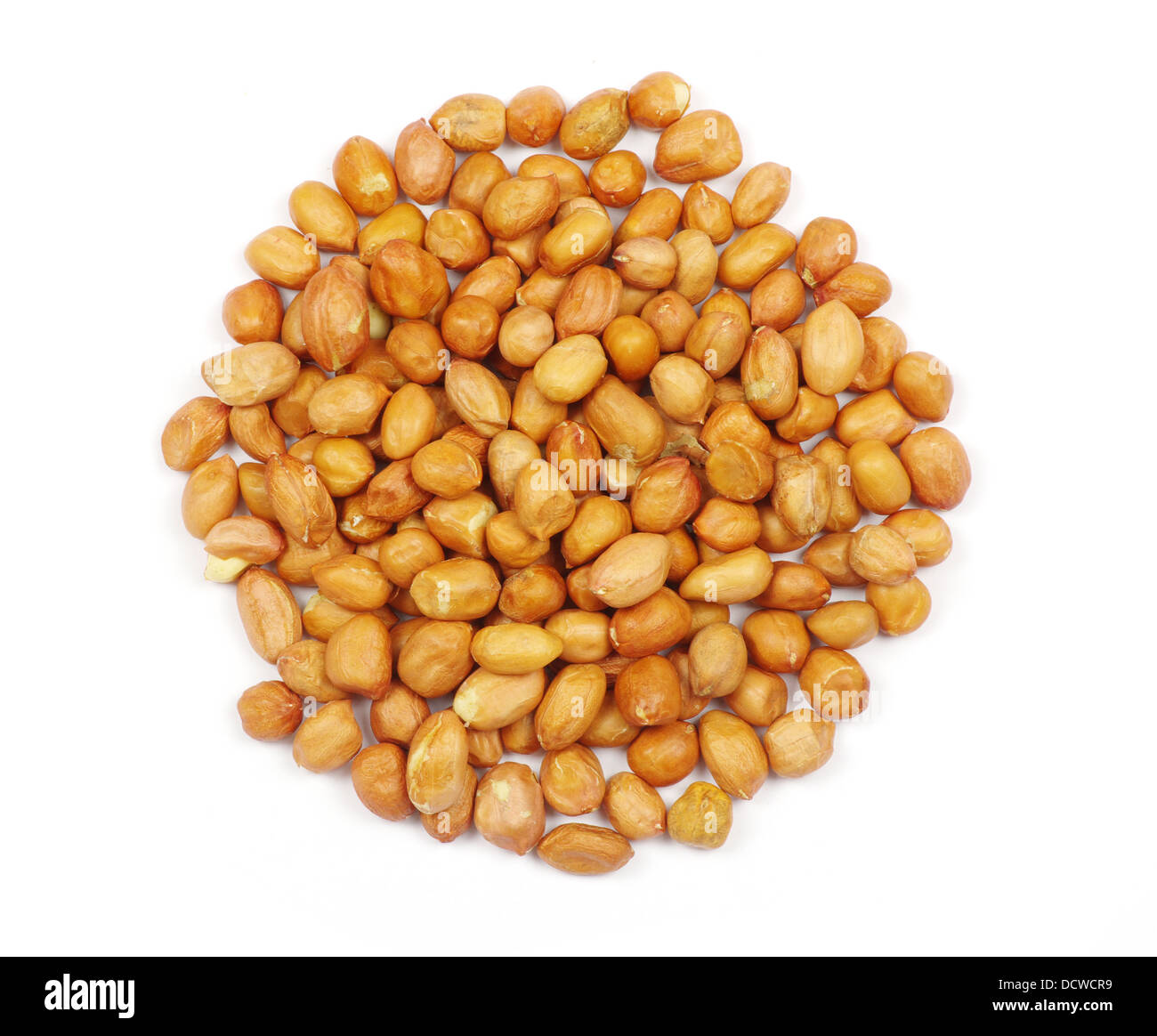 Cracked open peanuts shell hi-res stock photography and images - Alamy