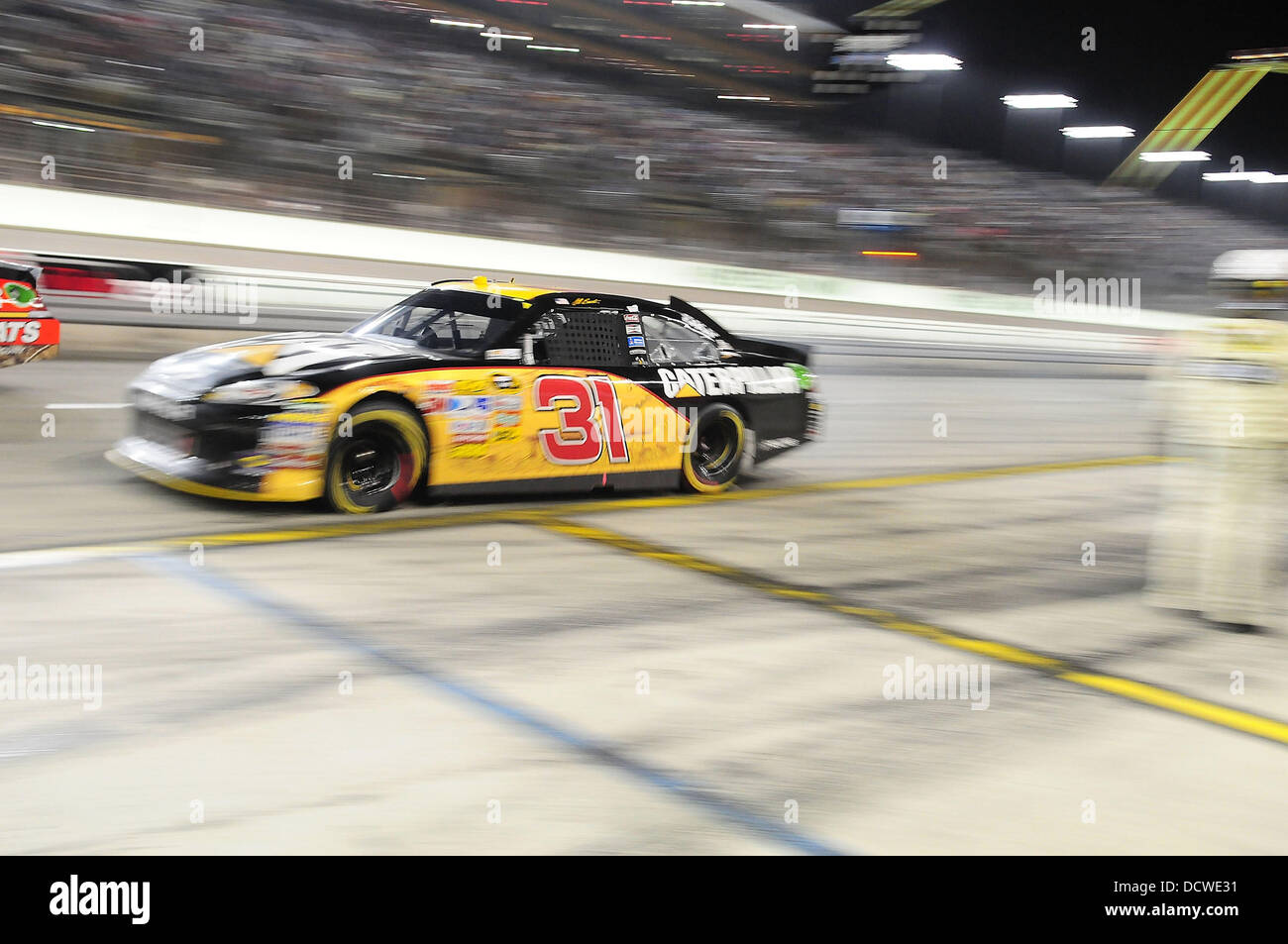 Jeff Burton, drives the #31 Caterpillar Chevrolet, during the NASCAR ...