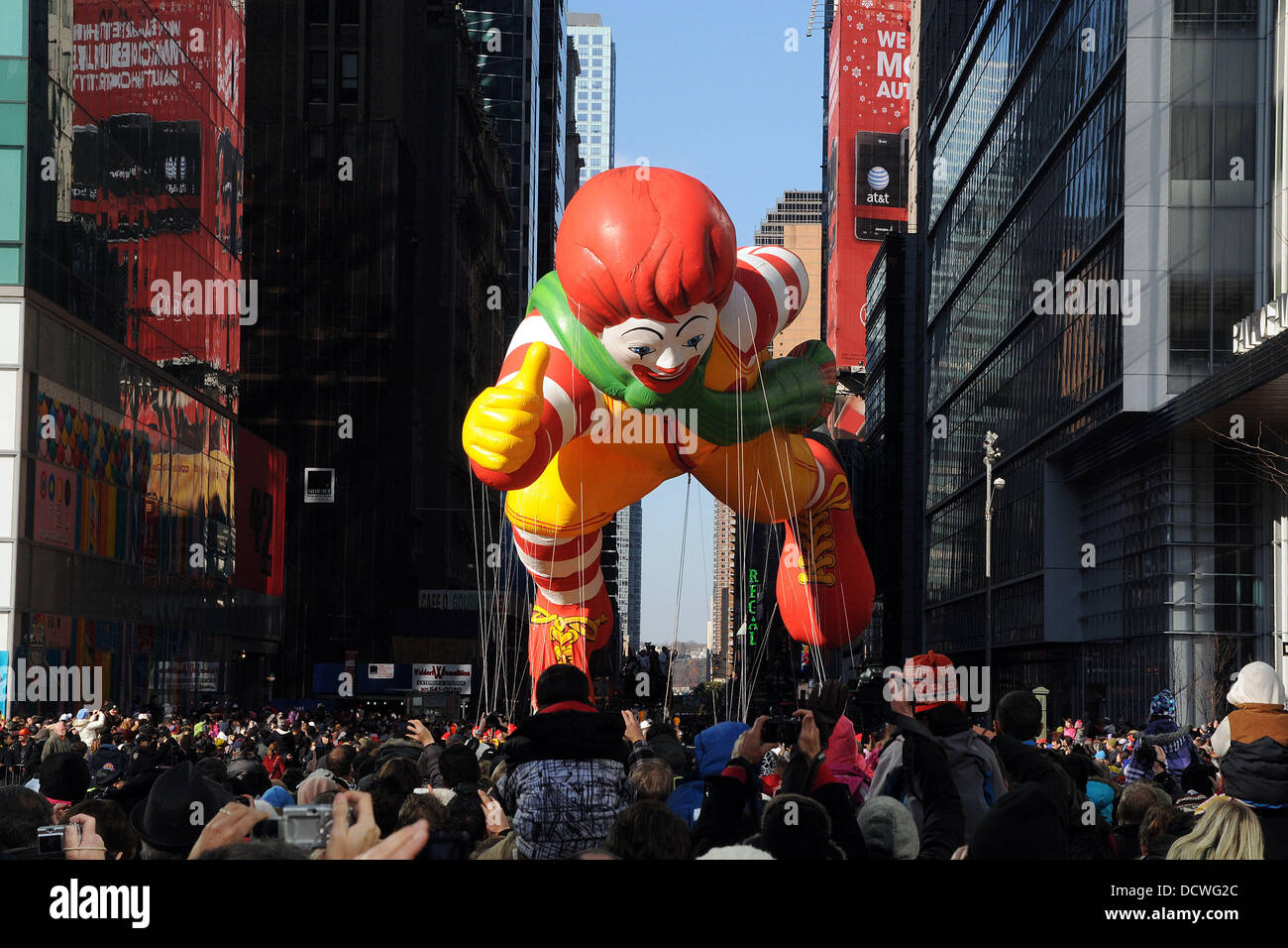 Ronald McDonald, balloon float at Macy's 85th Annual Thanksgiving Day ...