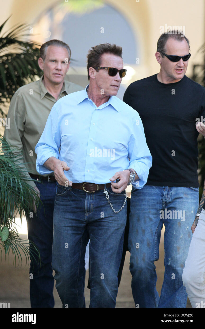 Arnold Schwarzenegger has his hair cut at Giuseppe Franco Salon in ...