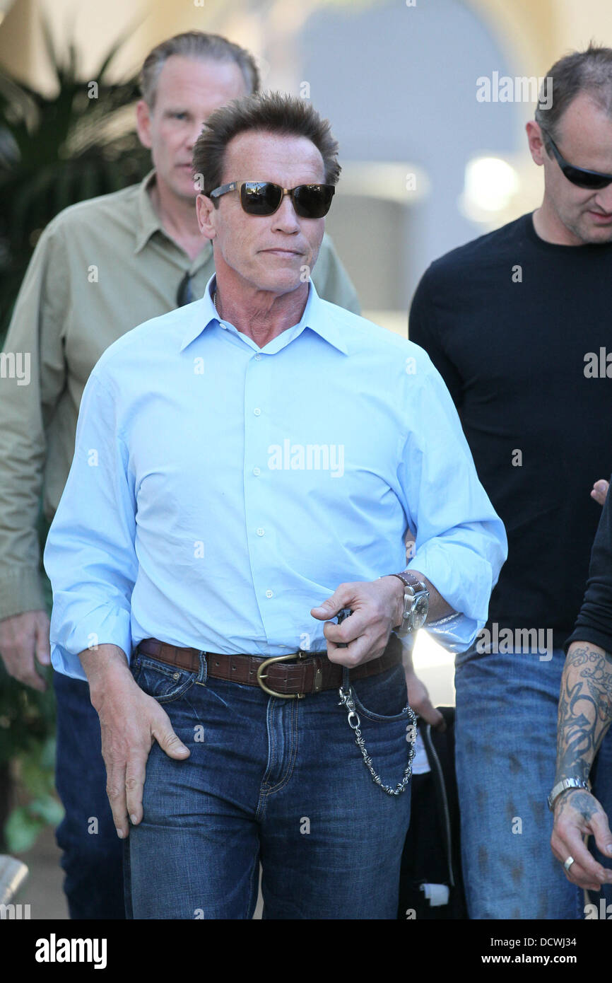 Arnold schwarzenegger hair cut giuseppe hi-res stock photography and ...