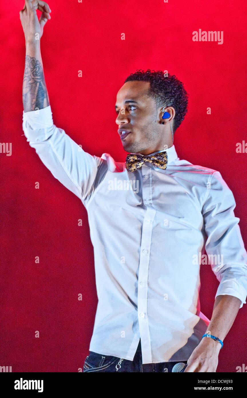 Aston merrygold jls performing hi-res stock photography and images - Alamy